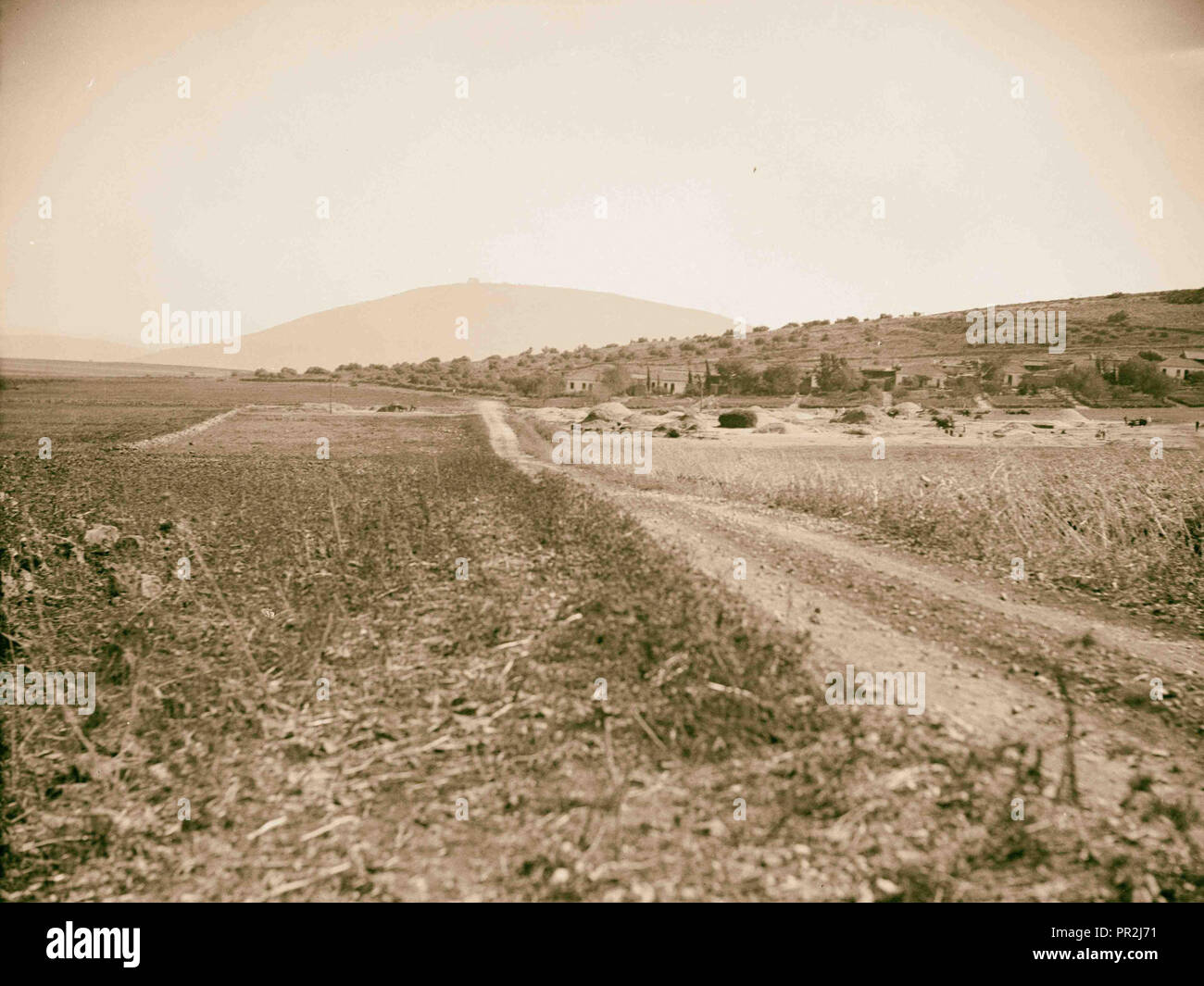 Masha road hi-res stock photography and images - Alamy