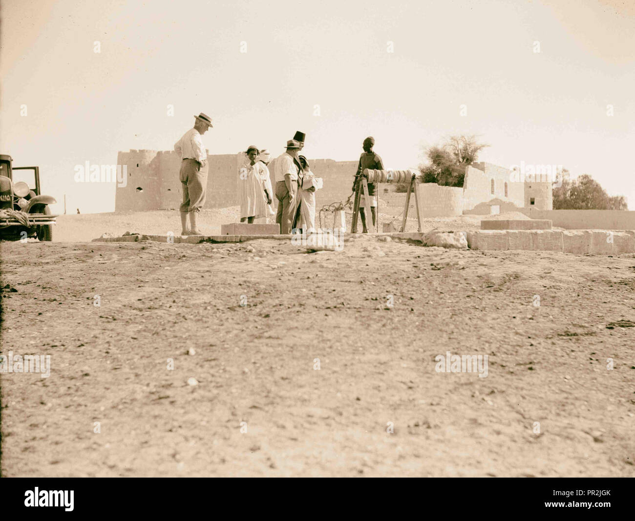 Nekhel. A deep well. Formerly used for the great pilgrim caravans. 1920 ...