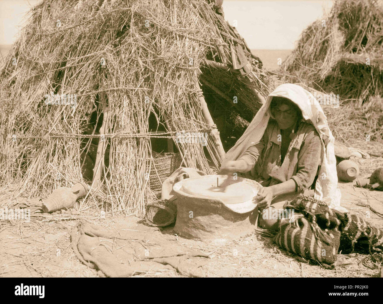 Primitive agriculture hi-res stock photography and images - Alamy