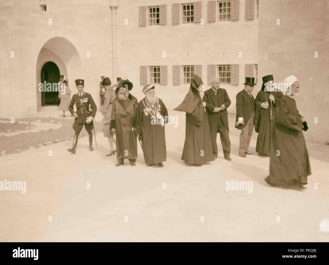 Religious communities hi-res stock photography and images - Alamy