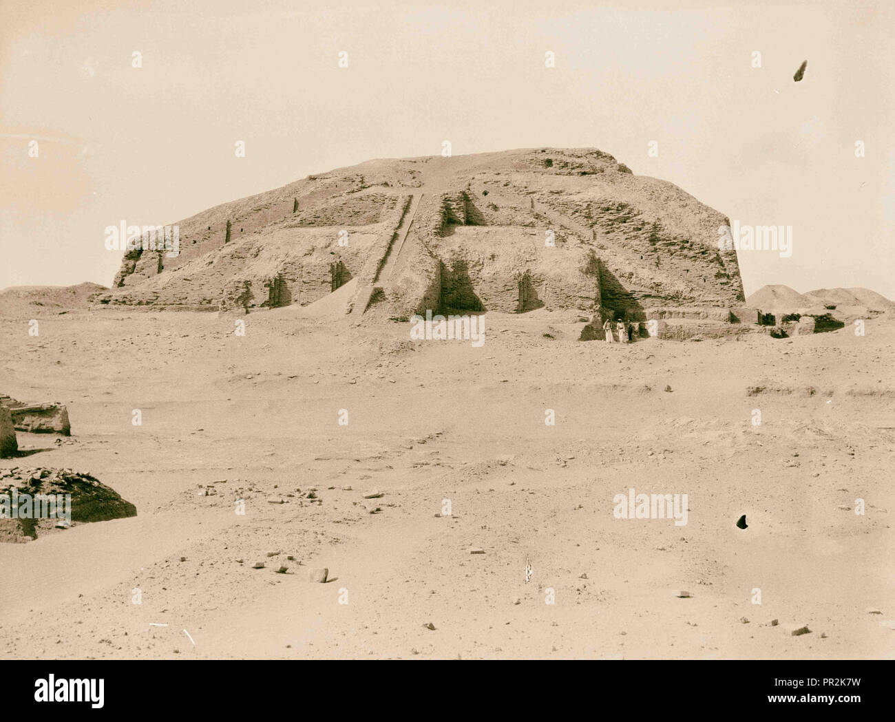 Ur of the chaldees hi-res stock photography and images - Alamy