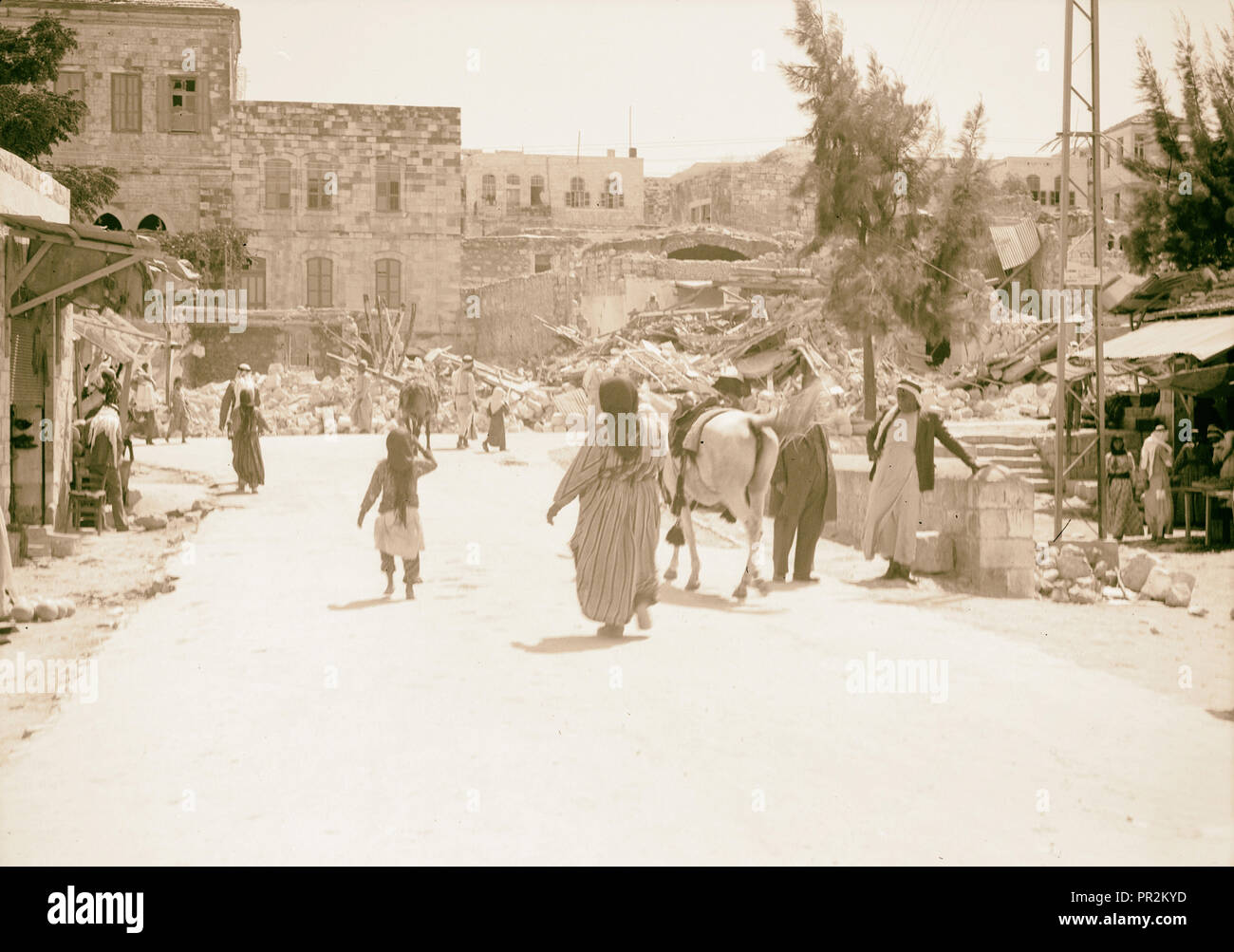 Dynamiting etc hi-res stock photography and images - Alamy