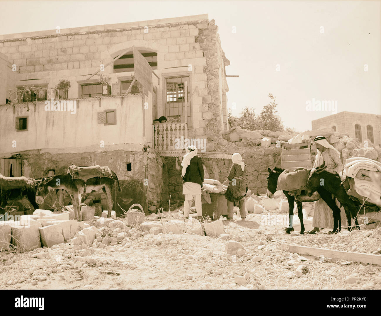 Dynamiting etc hi-res stock photography and images - Alamy