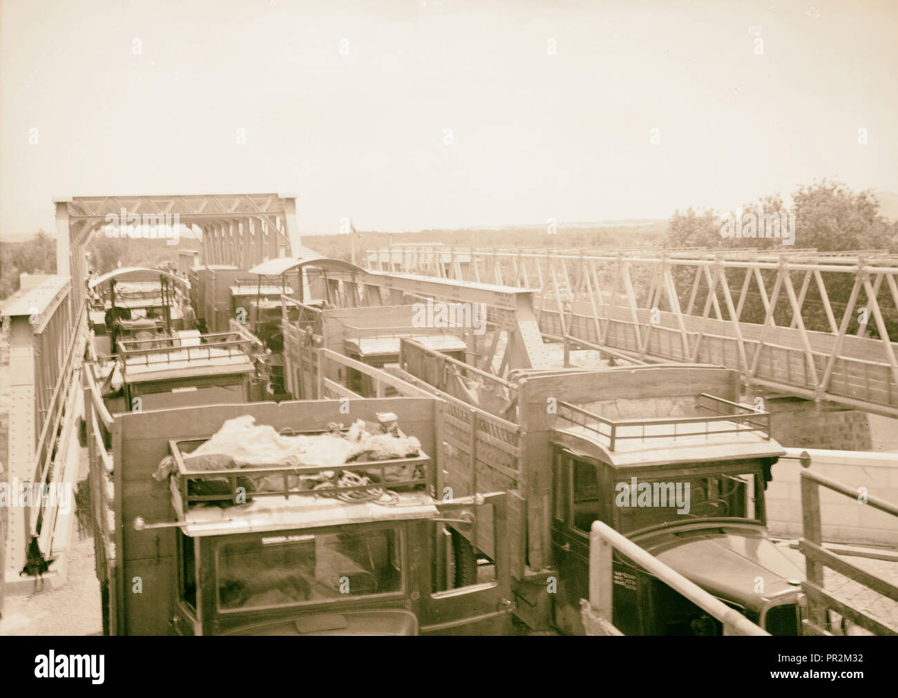 Allenby bridge hi-res stock photography and images - Alamy