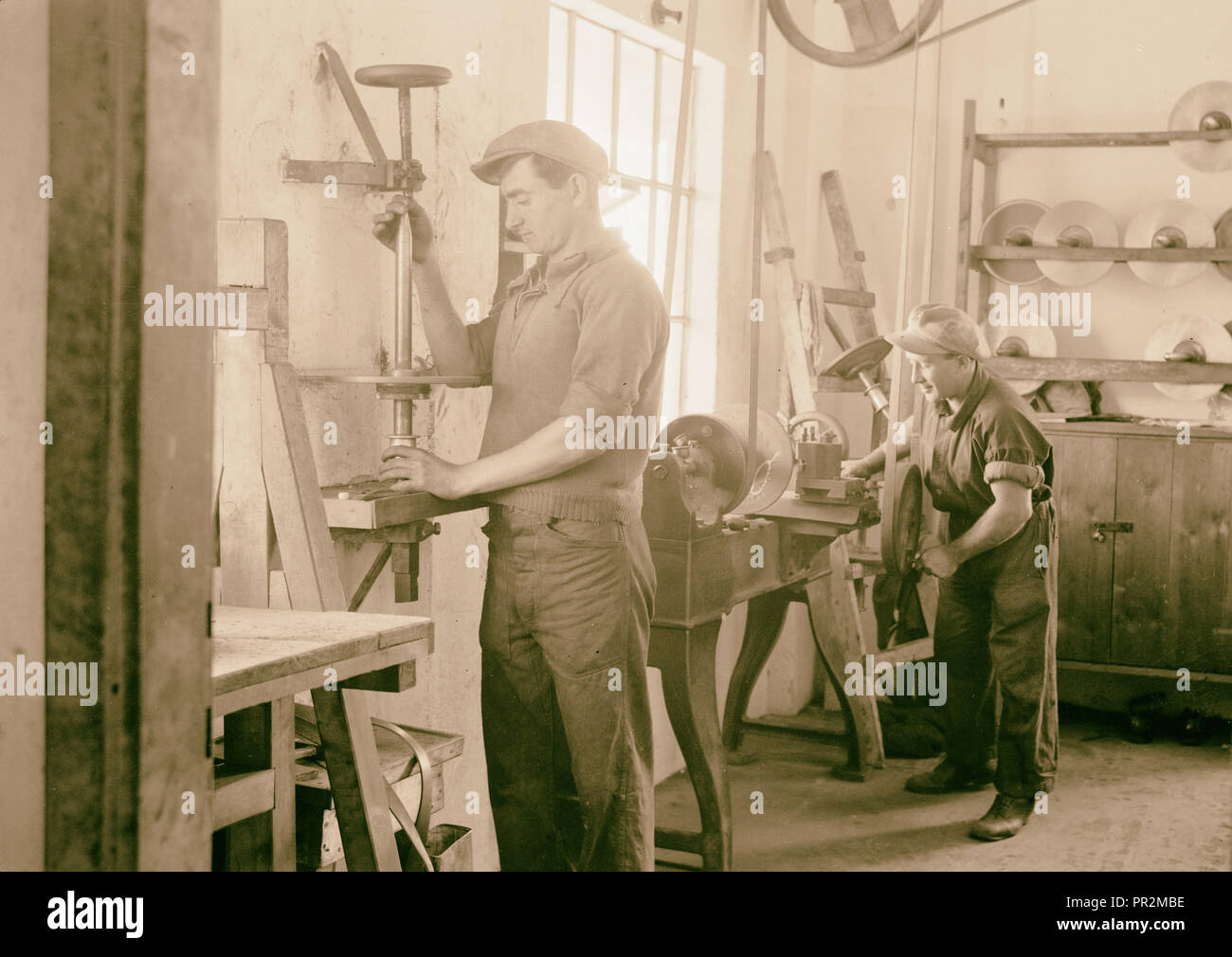 Jewish factories in Palestine on Plain of Sharon & along the coast to ...