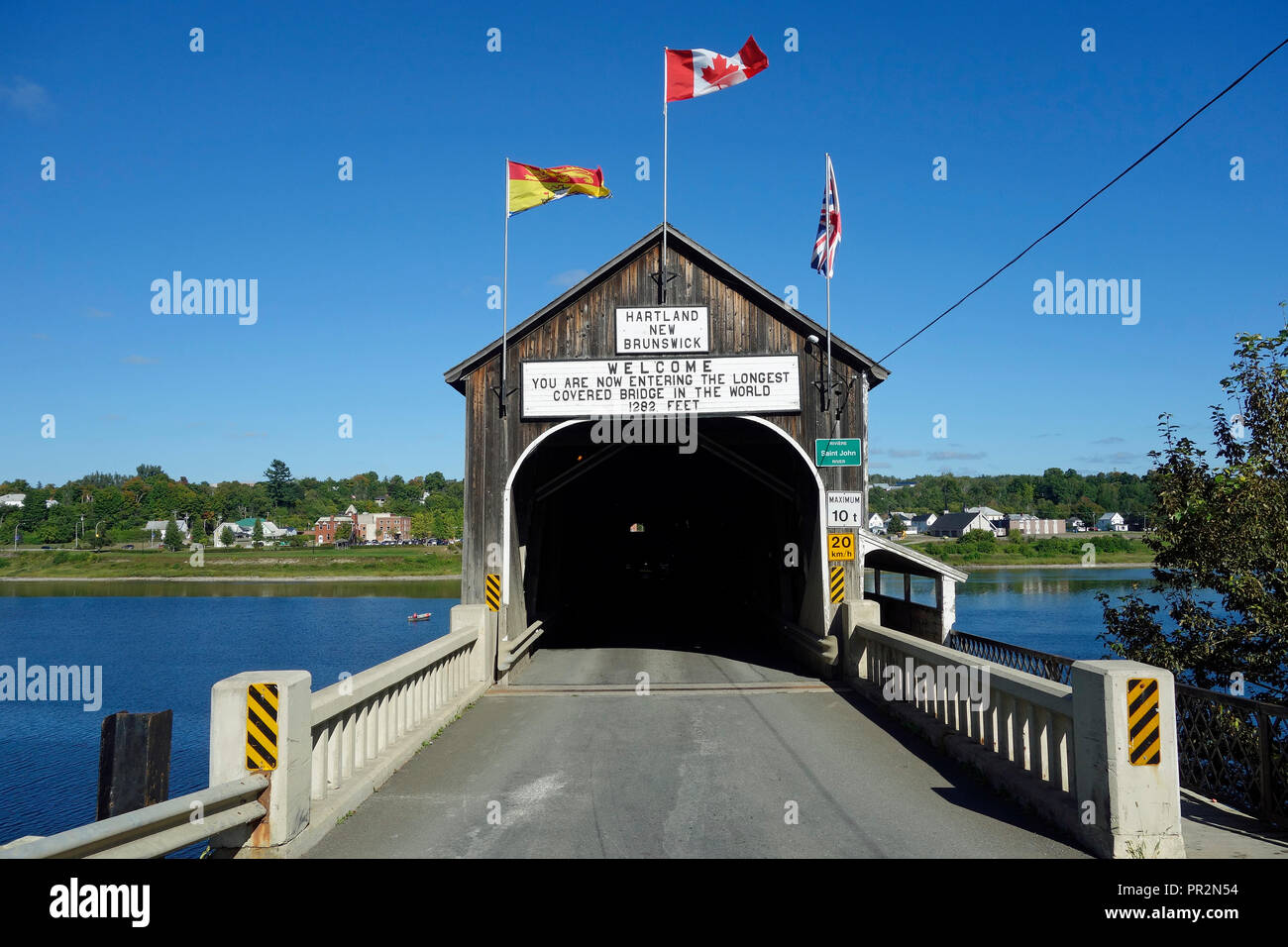 Hartland covered bridge, new brunswick, canada Stock Photo - Alamy