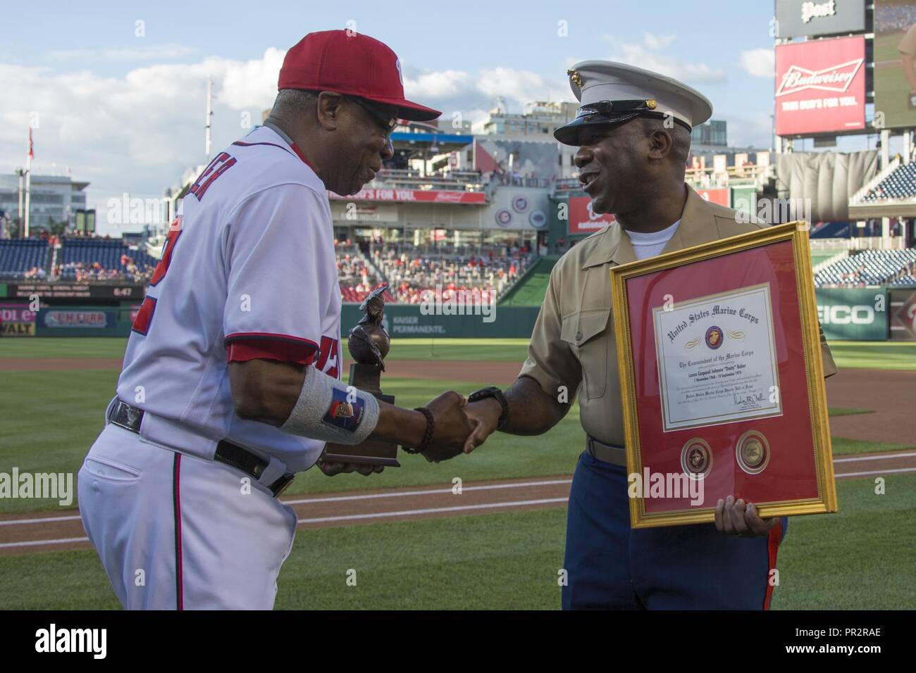 Sergeant Major of the Marine Corps Sgt. Maj. Ronald L. Green, right ...