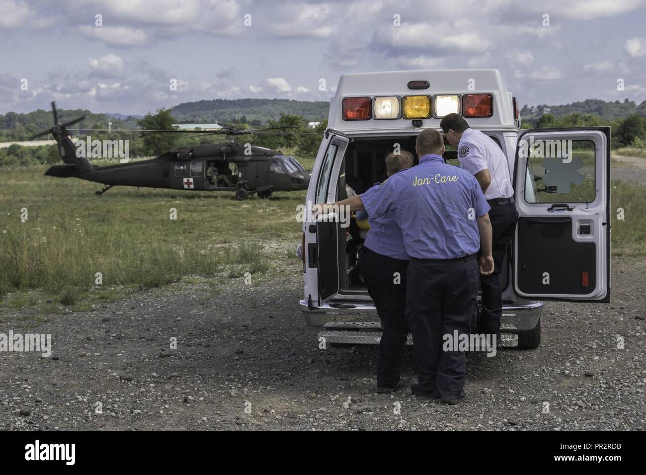 Scout emergency medical service hi-res stock photography and images - Alamy