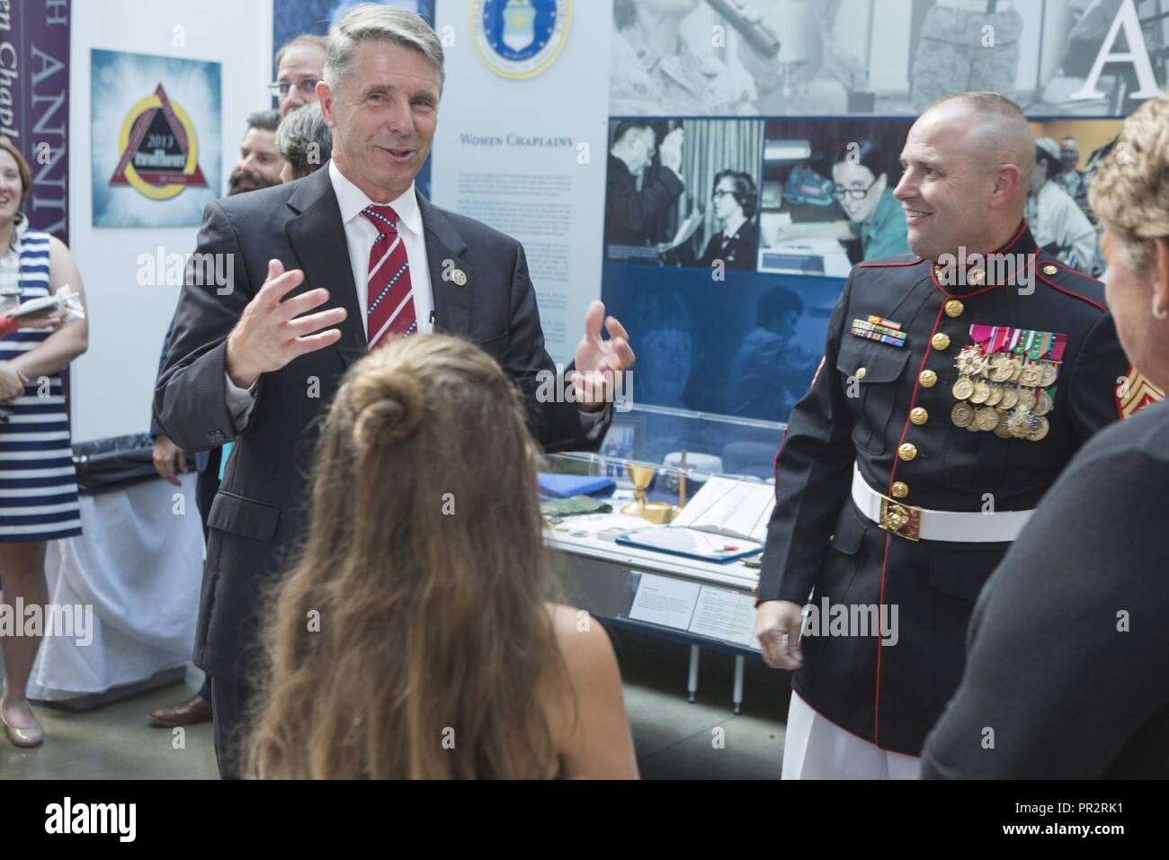 Robert wittman hi-res stock photography and images - Alamy