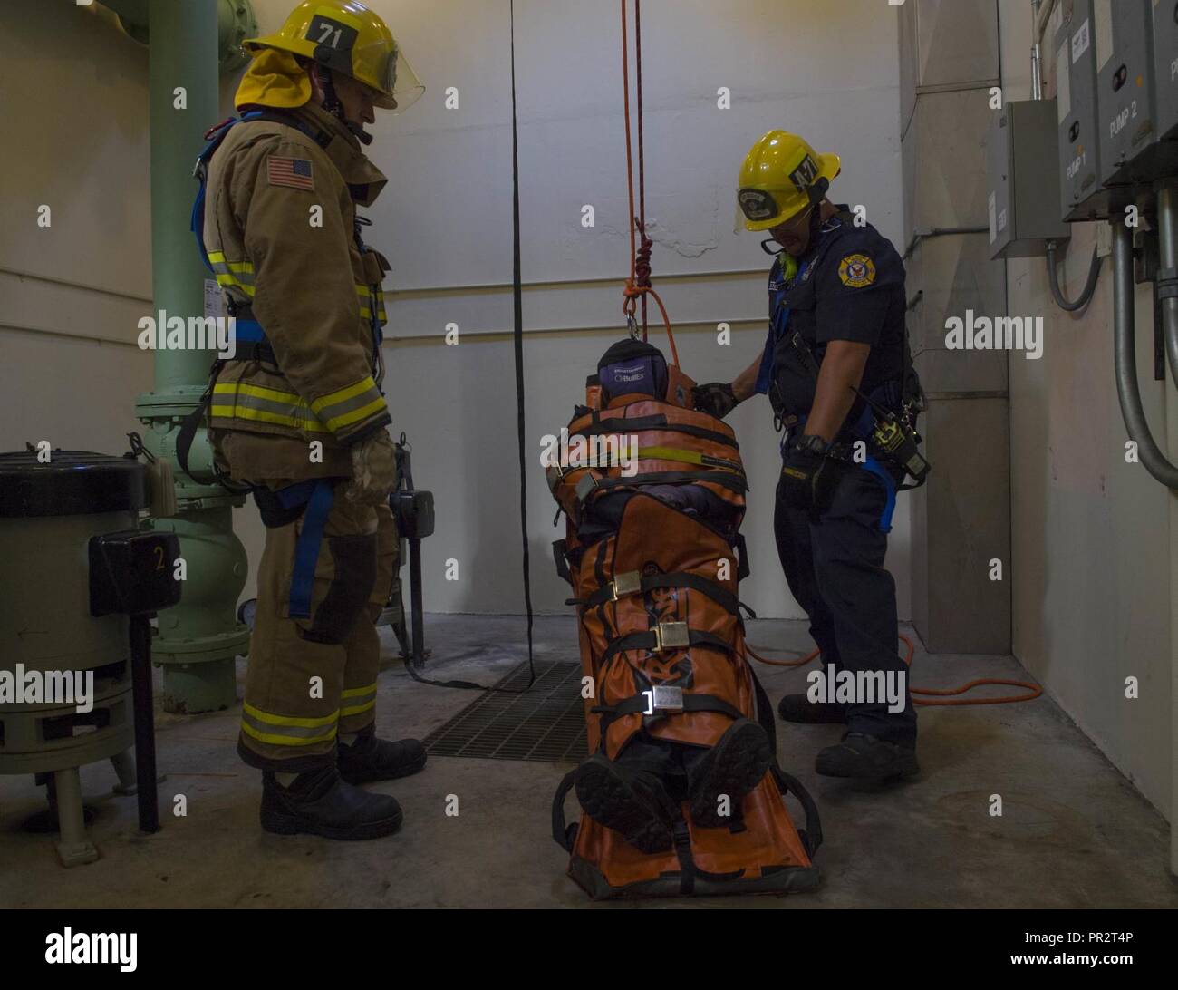 Citadel rumble earthquake drill hi-res stock photography and images - Alamy