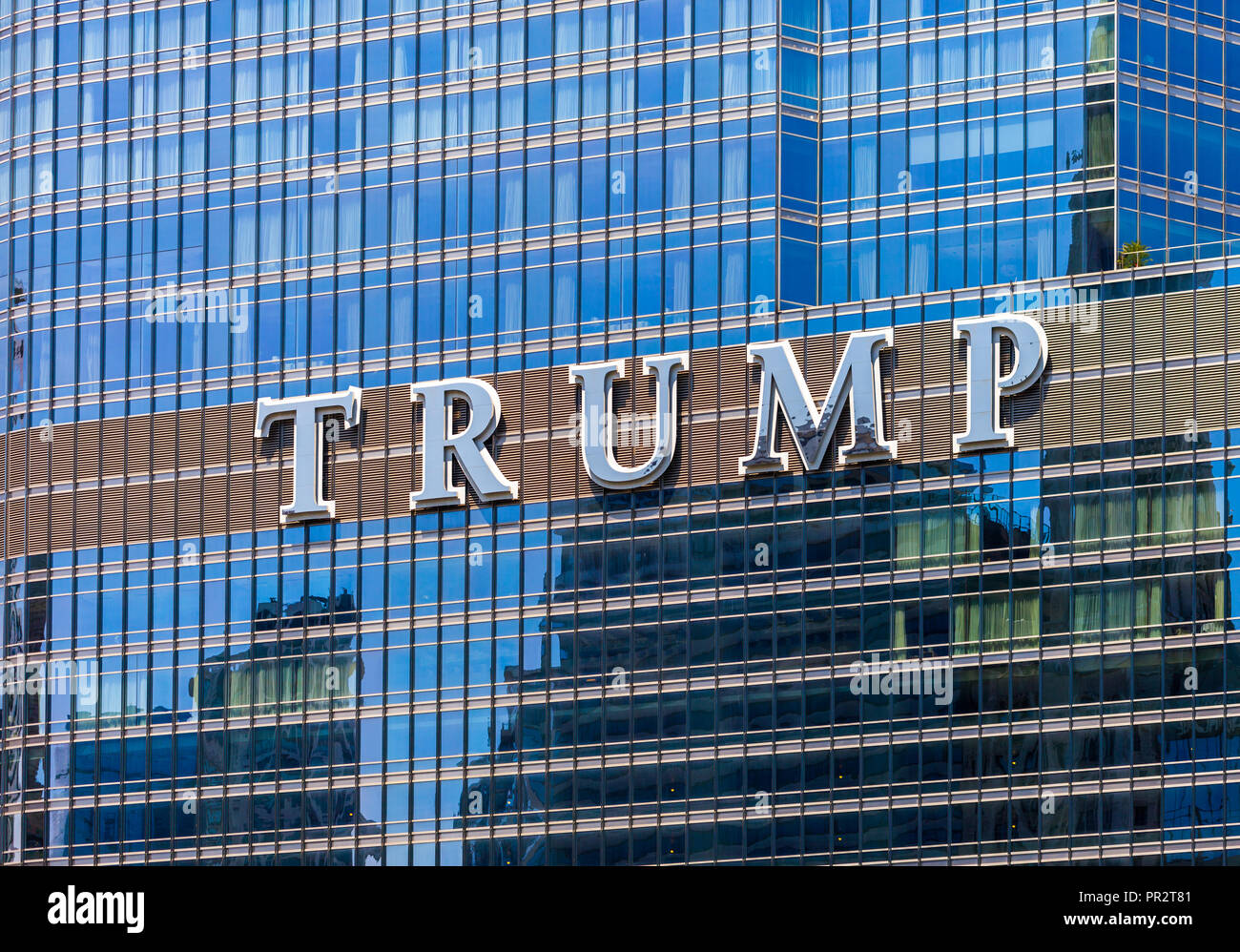 Trump tower sign hi-res stock photography and images - Alamy