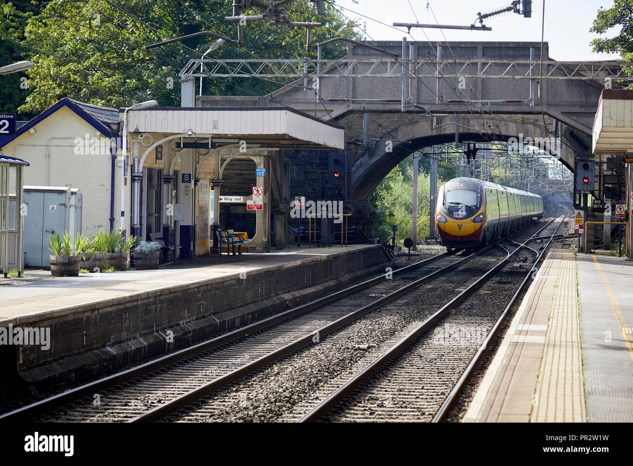 Alderley edge station hi-res stock photography and images - Alamy