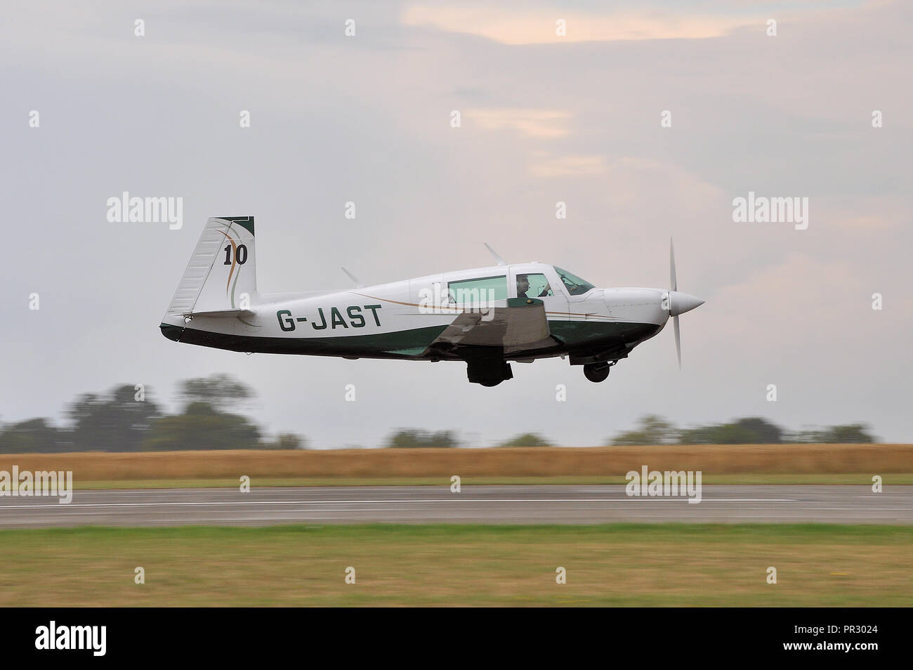 Mooney aircraft hi-res stock photography and images - Alamy