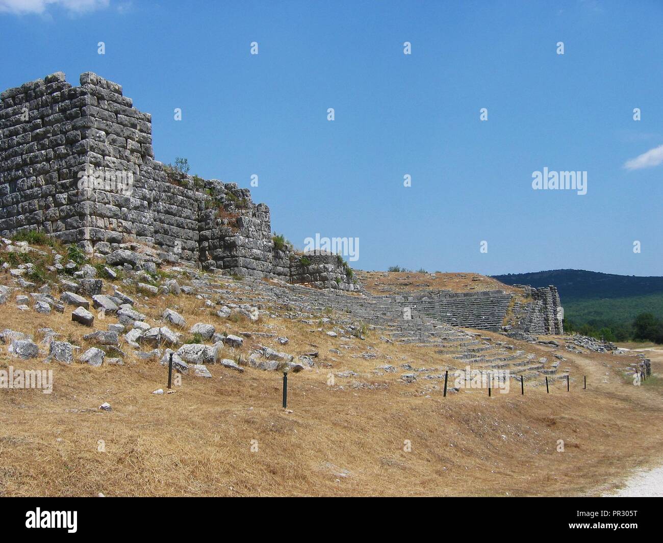 Oracle of zeus dodona hi-res stock photography and images - Alamy