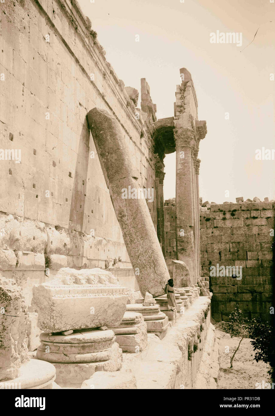 Column of jupiter hi-res stock photography and images - Alamy