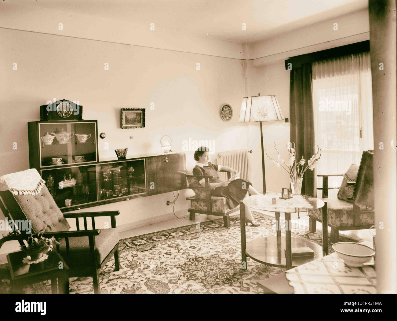 Groups & individual friends of Matson family in Jerusalem 1898, Israel ...