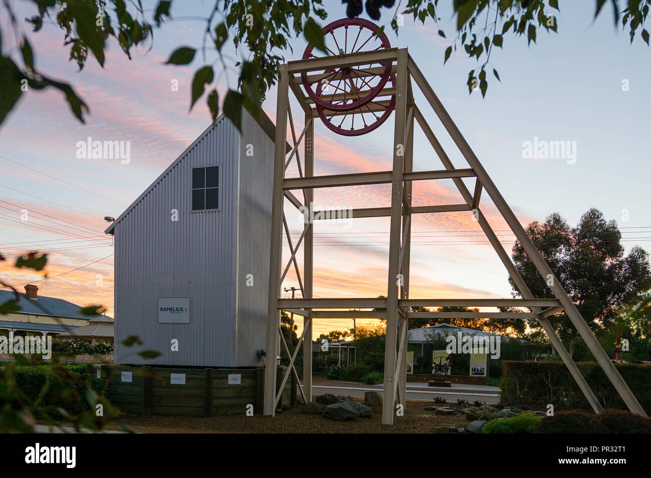 Headframe celebrating mining past in main street, Westonia Western ...