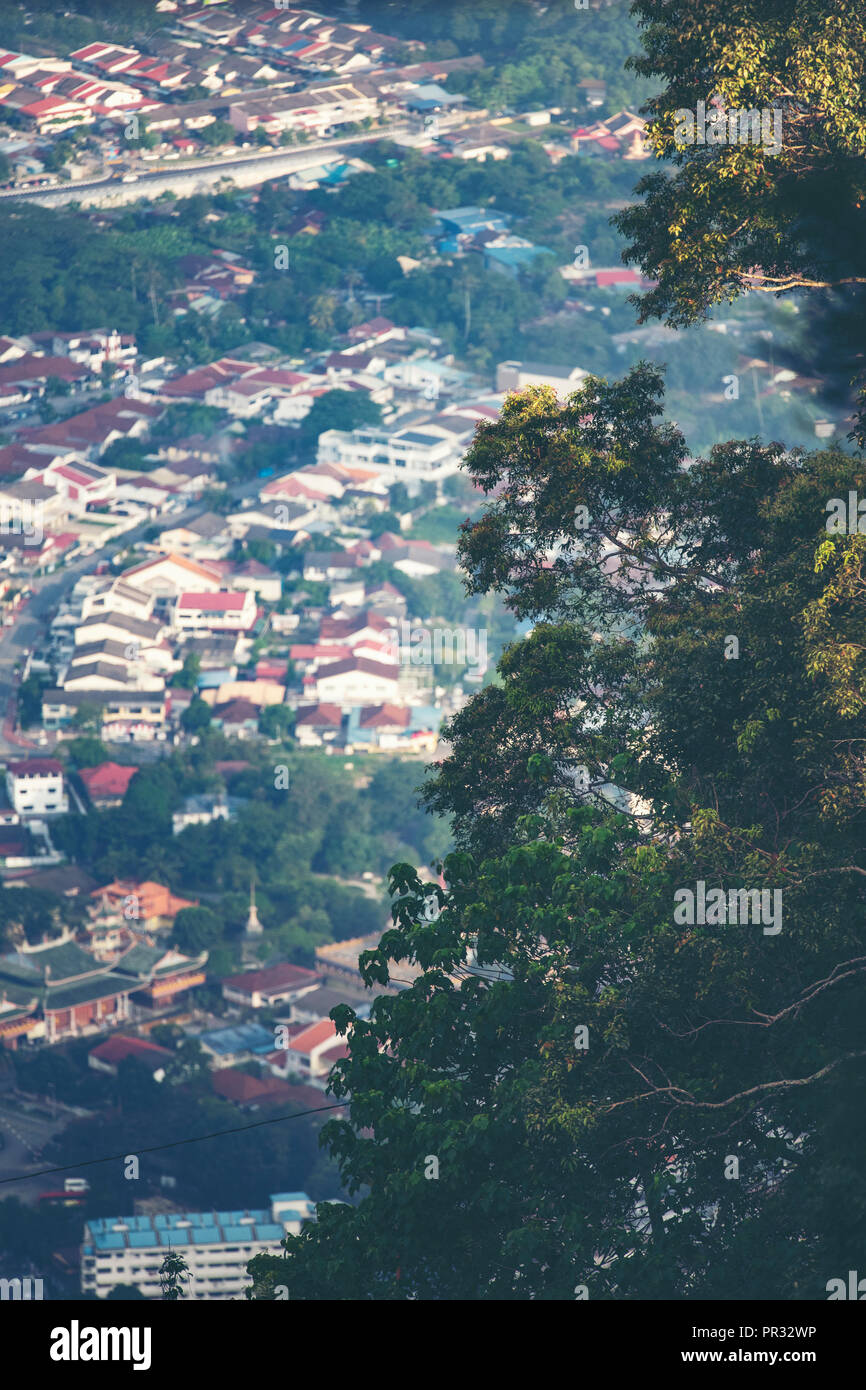 Penang temple skyline hi-res stock photography and images - Alamy