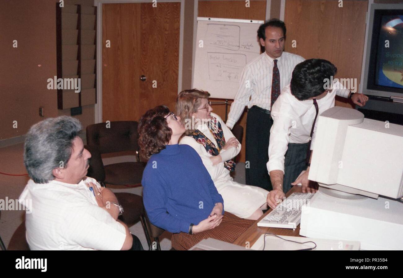 Miscellaneous photos of people training - Workshop Stock Photo - Alamy