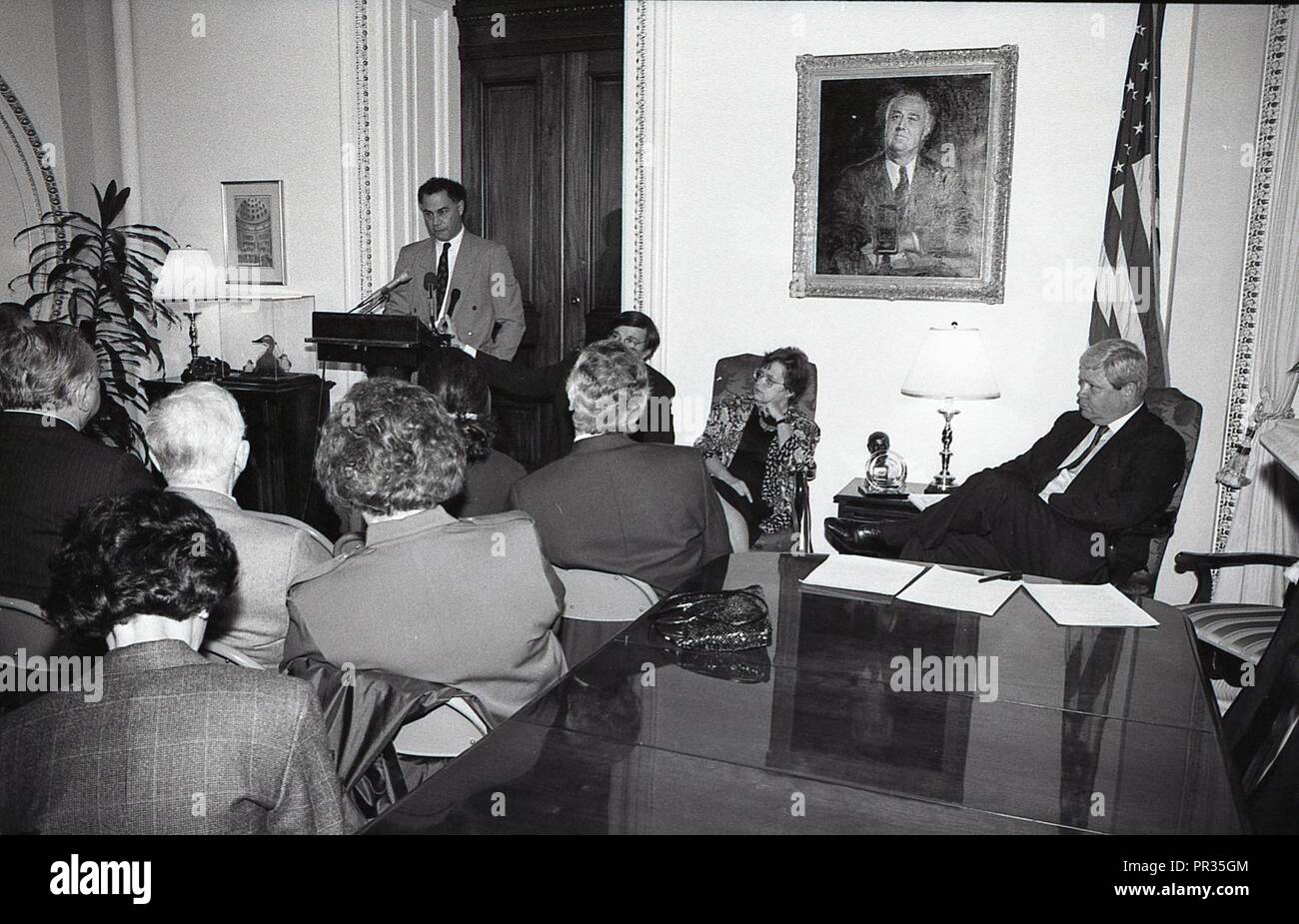 Miscellaneous signings with various people Stock Photo - Alamy