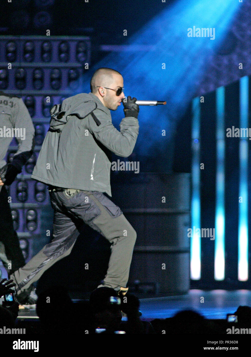 Yandel latin hi-res stock photography and images - Alamy