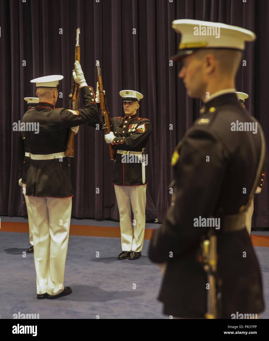 Us marines barracks inspection hi-res stock photography and images - Alamy