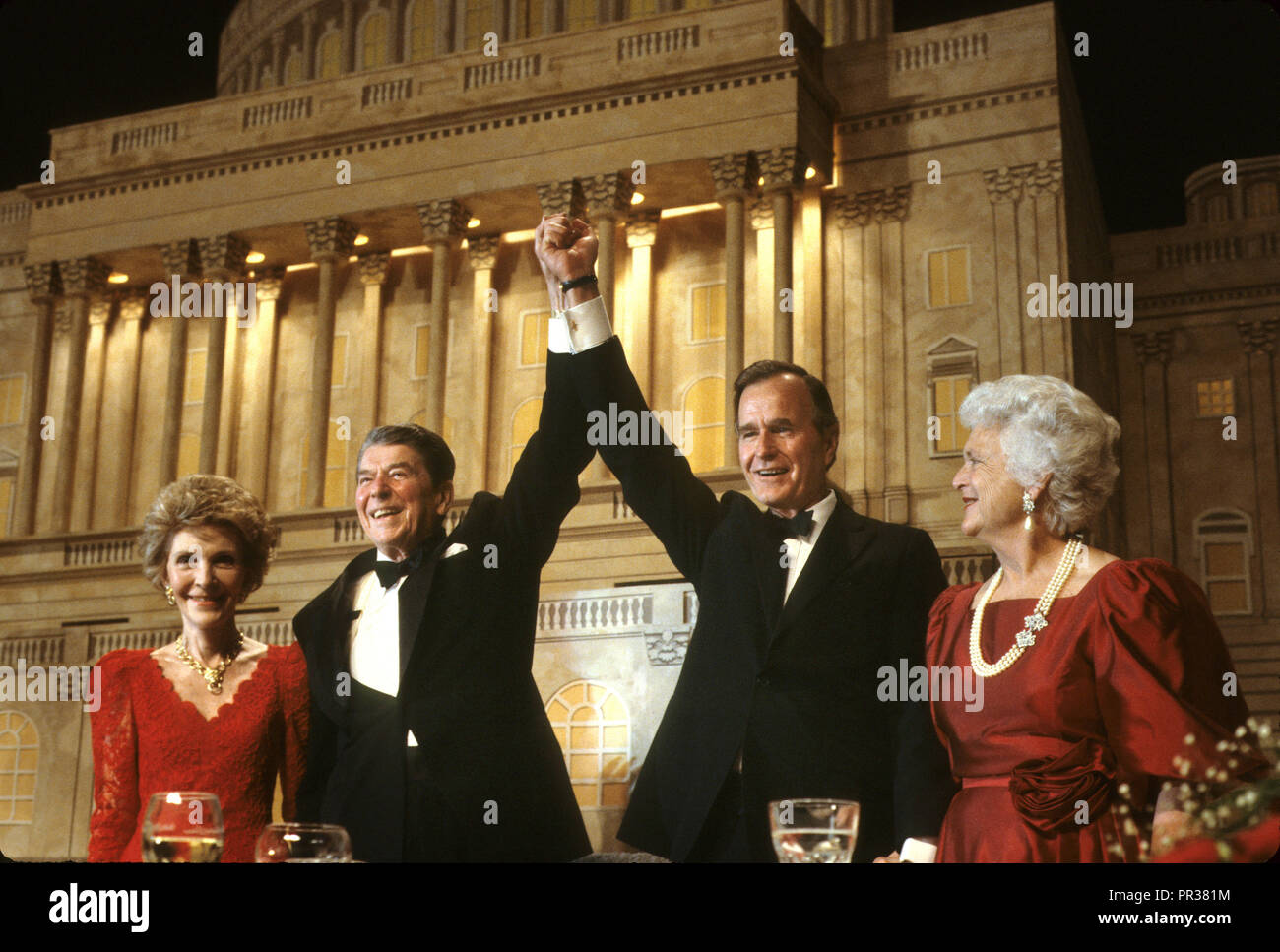 President Ronald Reagan and First Lady Nancy Reagan at a dinner in ...