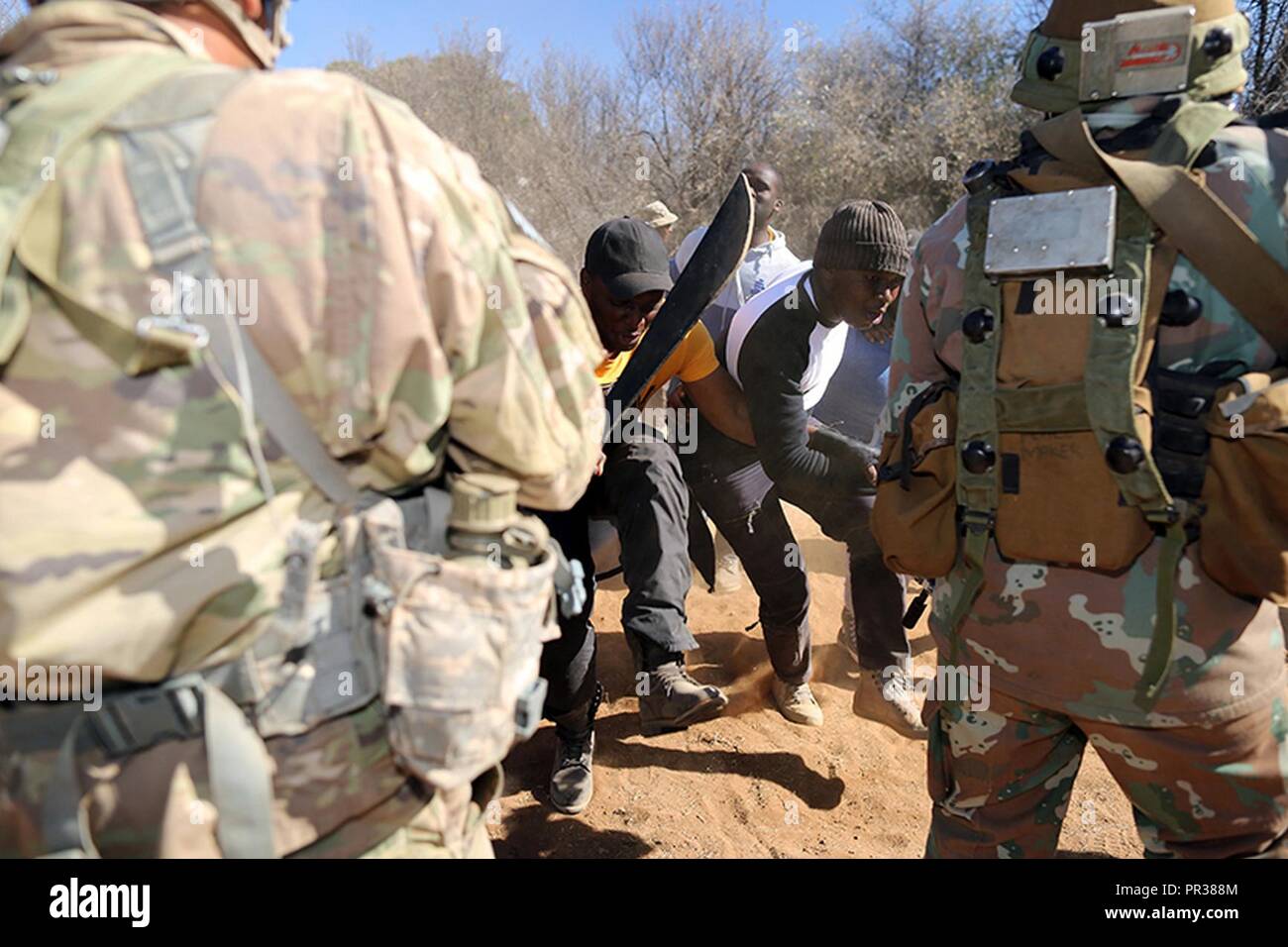 Members of the 2nd Battalion, 327th Infantry Regiment, 101st Airborne ...
