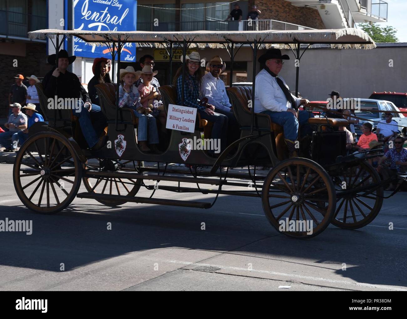 Cheyenne frontier days crowd hi-res stock photography and images - Alamy
