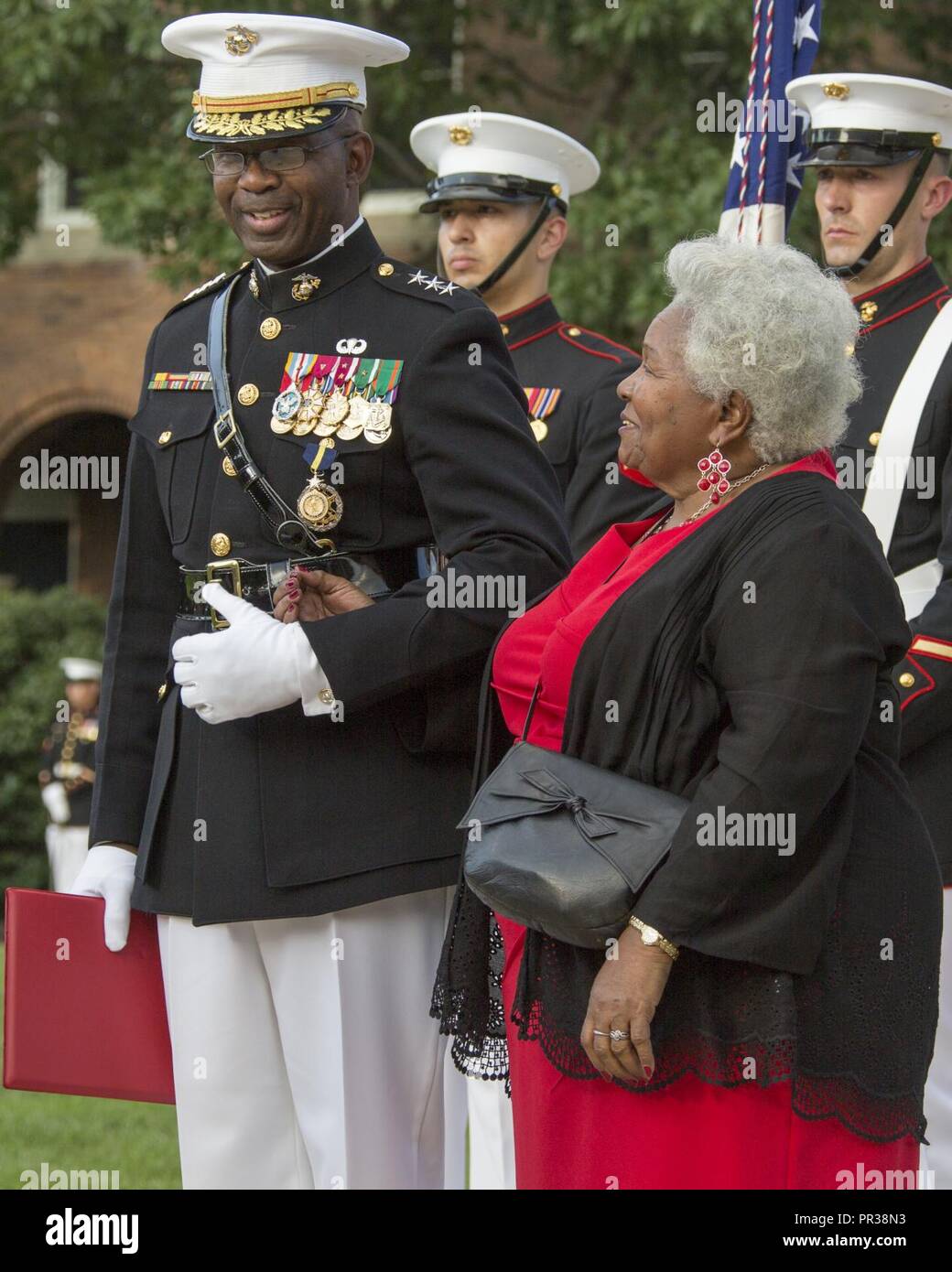 U.S. Marine Corps Lt. Gen. Ronald L. Bailey, left, and his mother ...