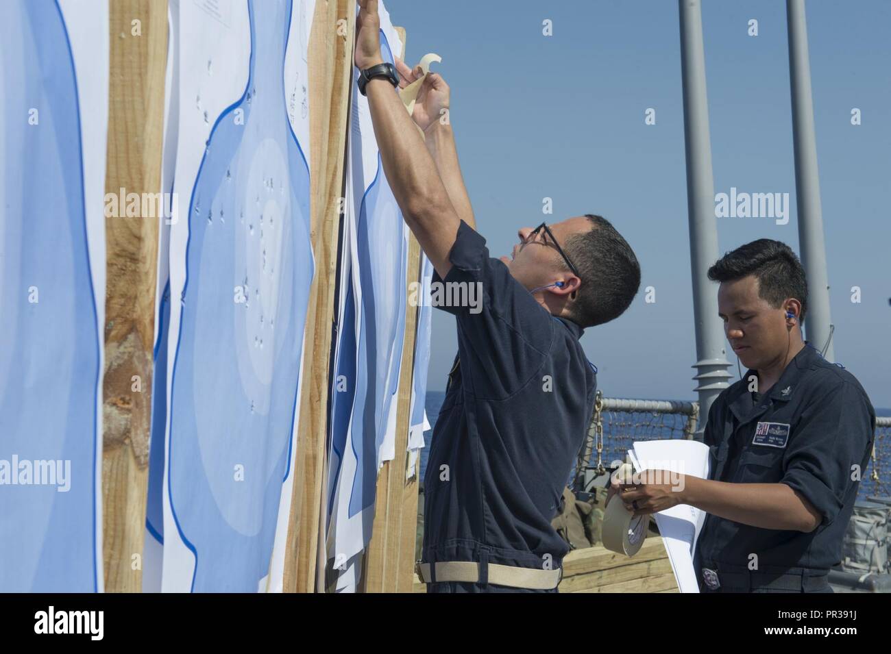 Serna class landing craft hi-res stock photography and images - Alamy