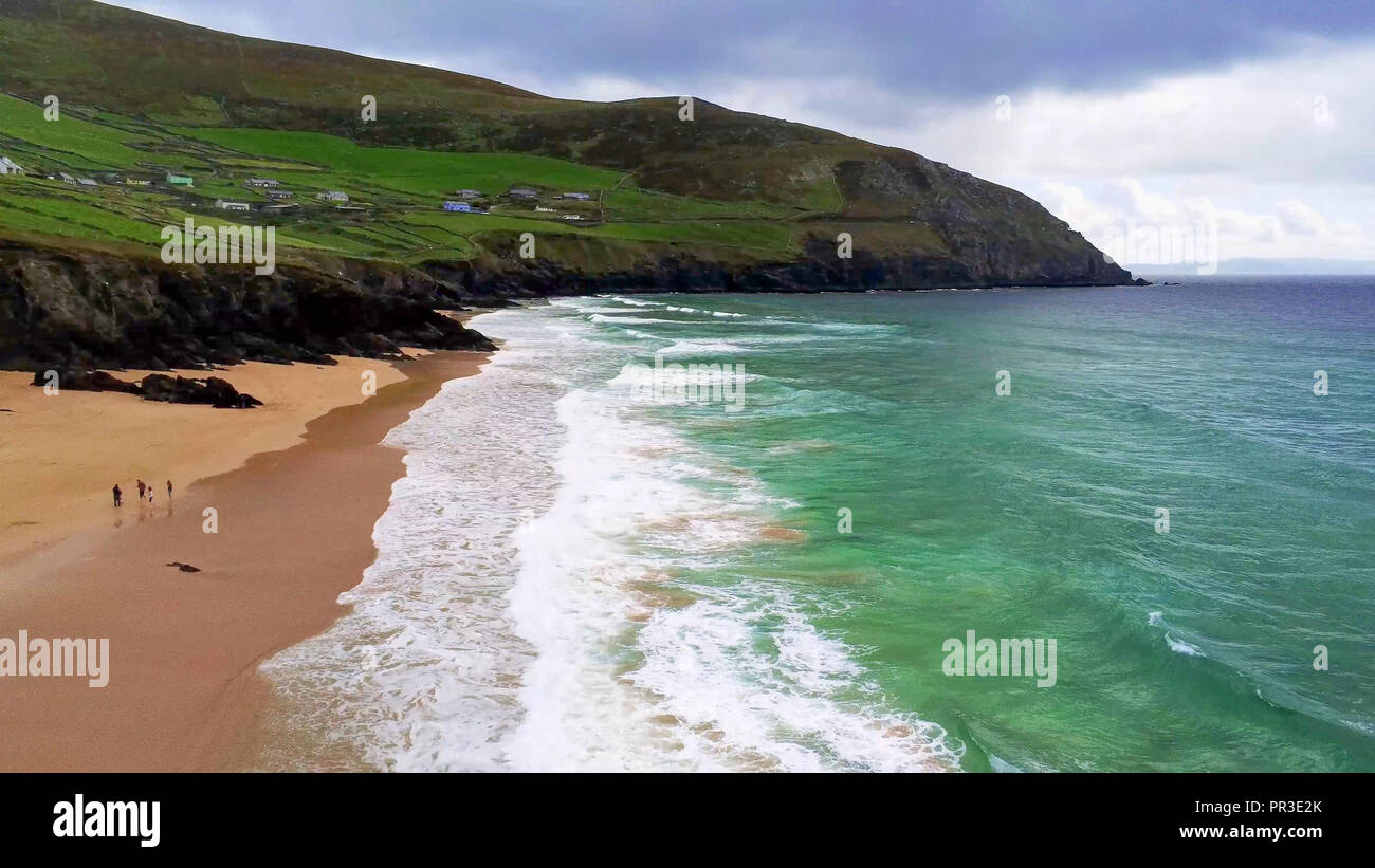 Aerial view over turquoise ocean water at the Irish west coast Stock ...
