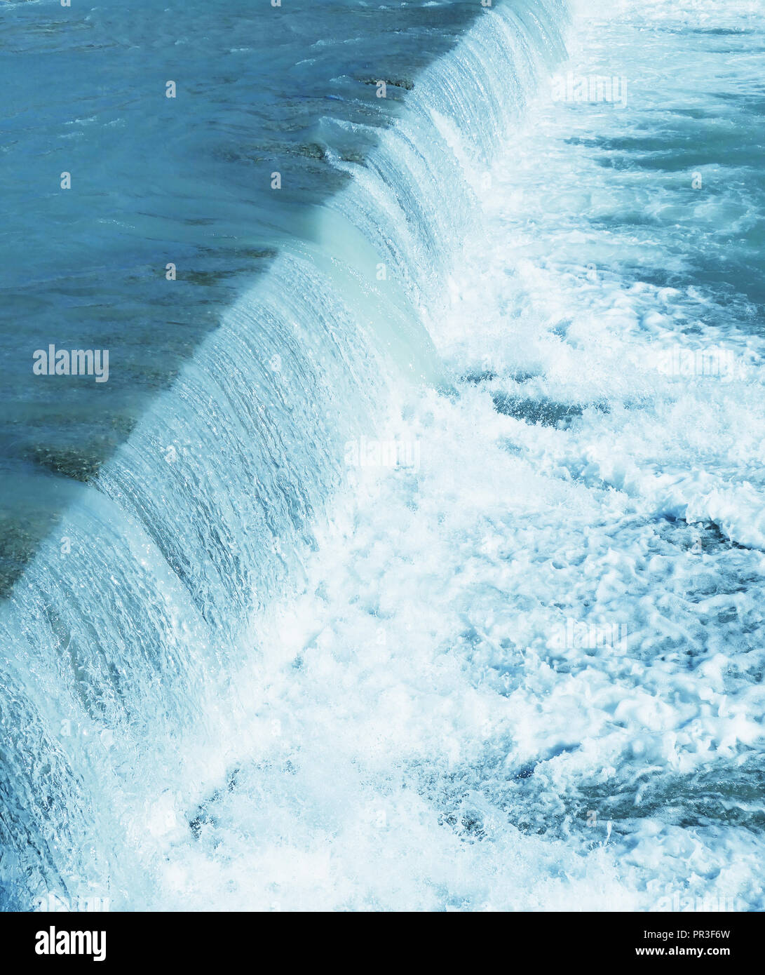 Natural waterpool hi-res stock photography and images - Alamy