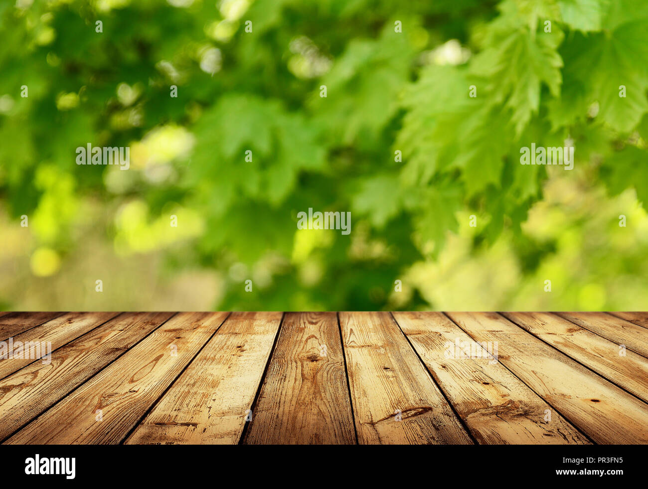 Empty table for display montages Stock Photo - Alamy
