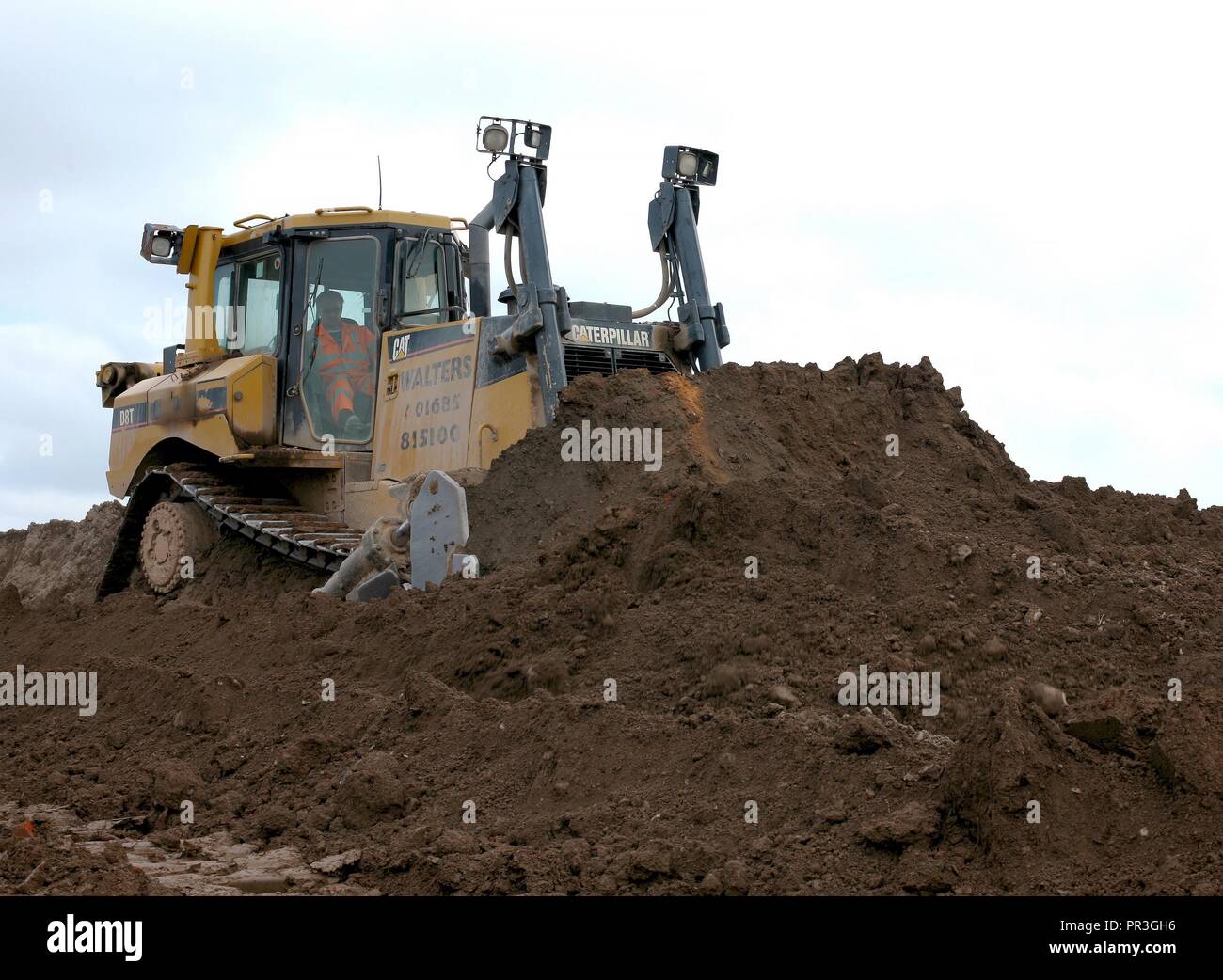 Caterpillar cat d8t dozer hi-res stock photography and images - Alamy