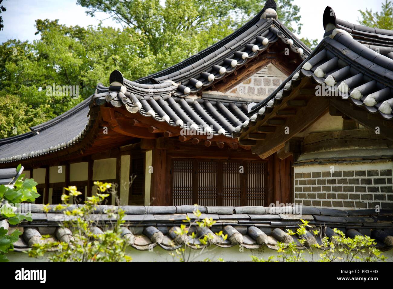 Korean traditional house Stock Photo - Alamy