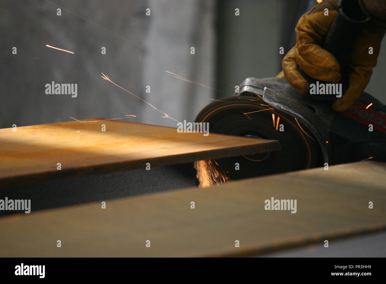 Belt grinding hi-res stock photography and images - Alamy