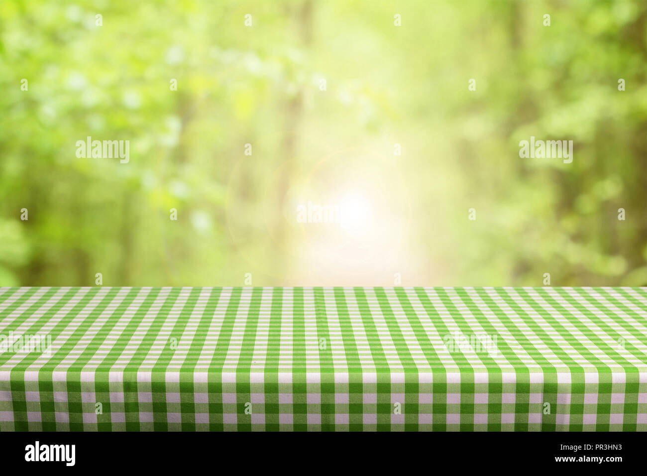 Empty table background Stock Photo - Alamy
