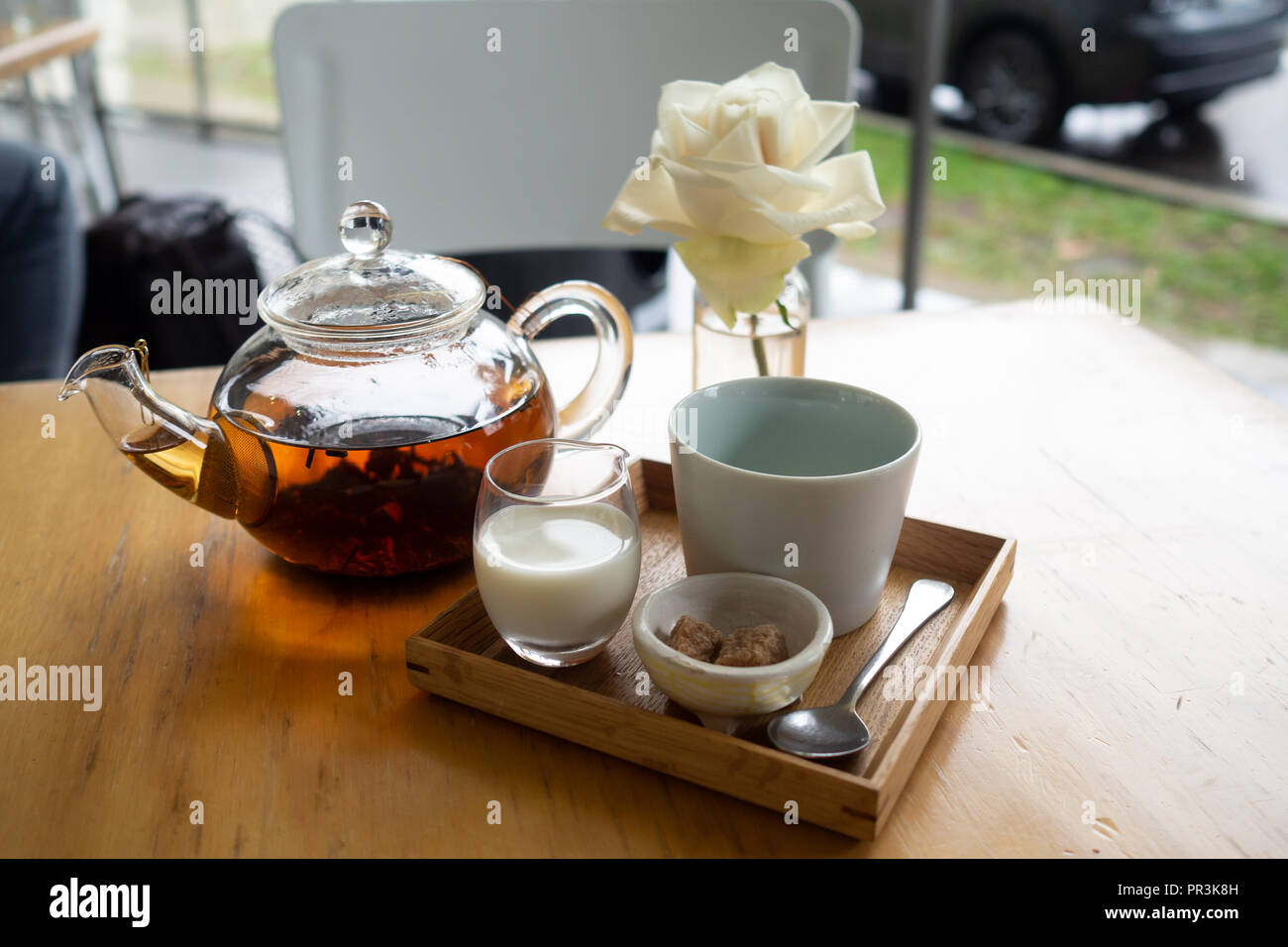 Fancy teapot hi-res stock photography and images - Alamy