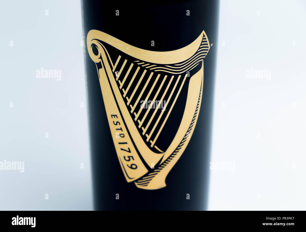 Can Of Guinness Stock Photos & Can Of Guinness Stock Images - Alamy