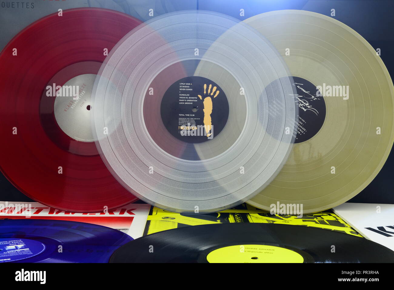 Major labels hi-res stock photography and images - Alamy