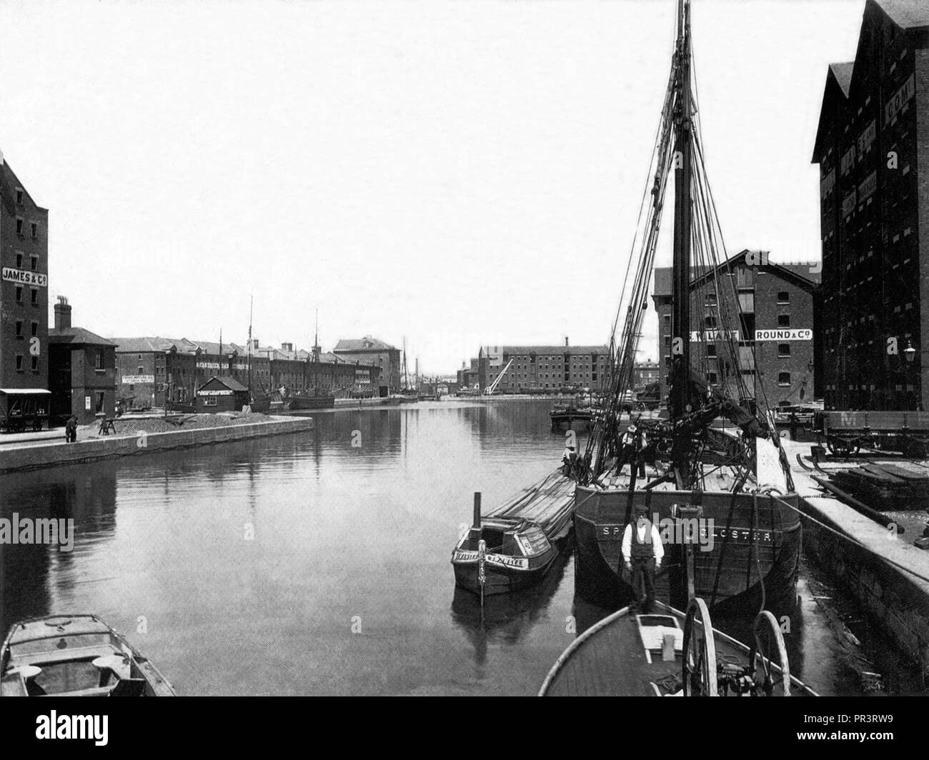 Old docks port Black and White Stock Photos & Images - Alamy