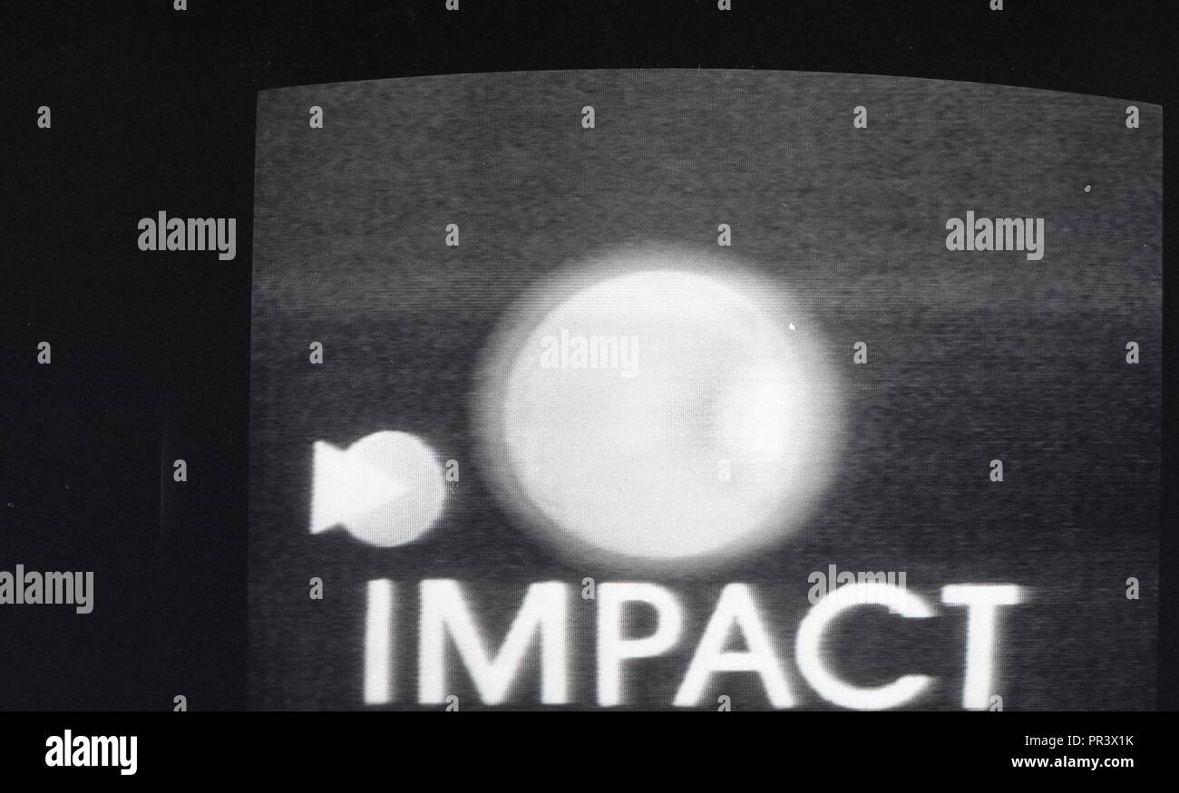 THE SCREEN SHOWING IMPACT Stock Photo - Alamy