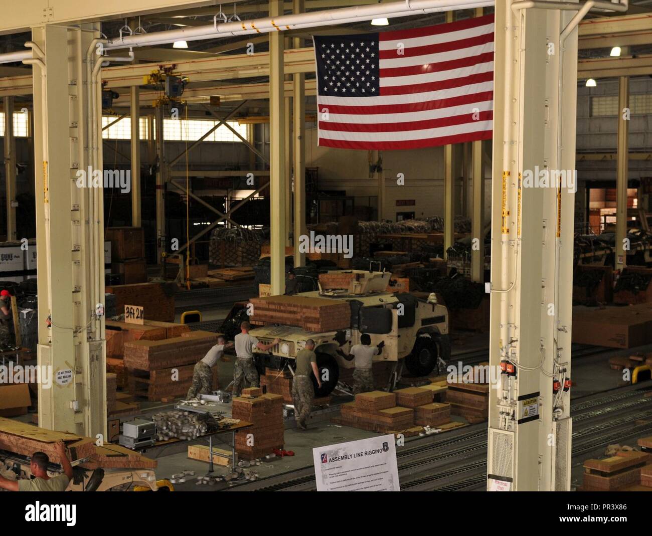 Paratroopers with 82nd Airborne Division 3rd Brigade Combat Team, Bravo ...