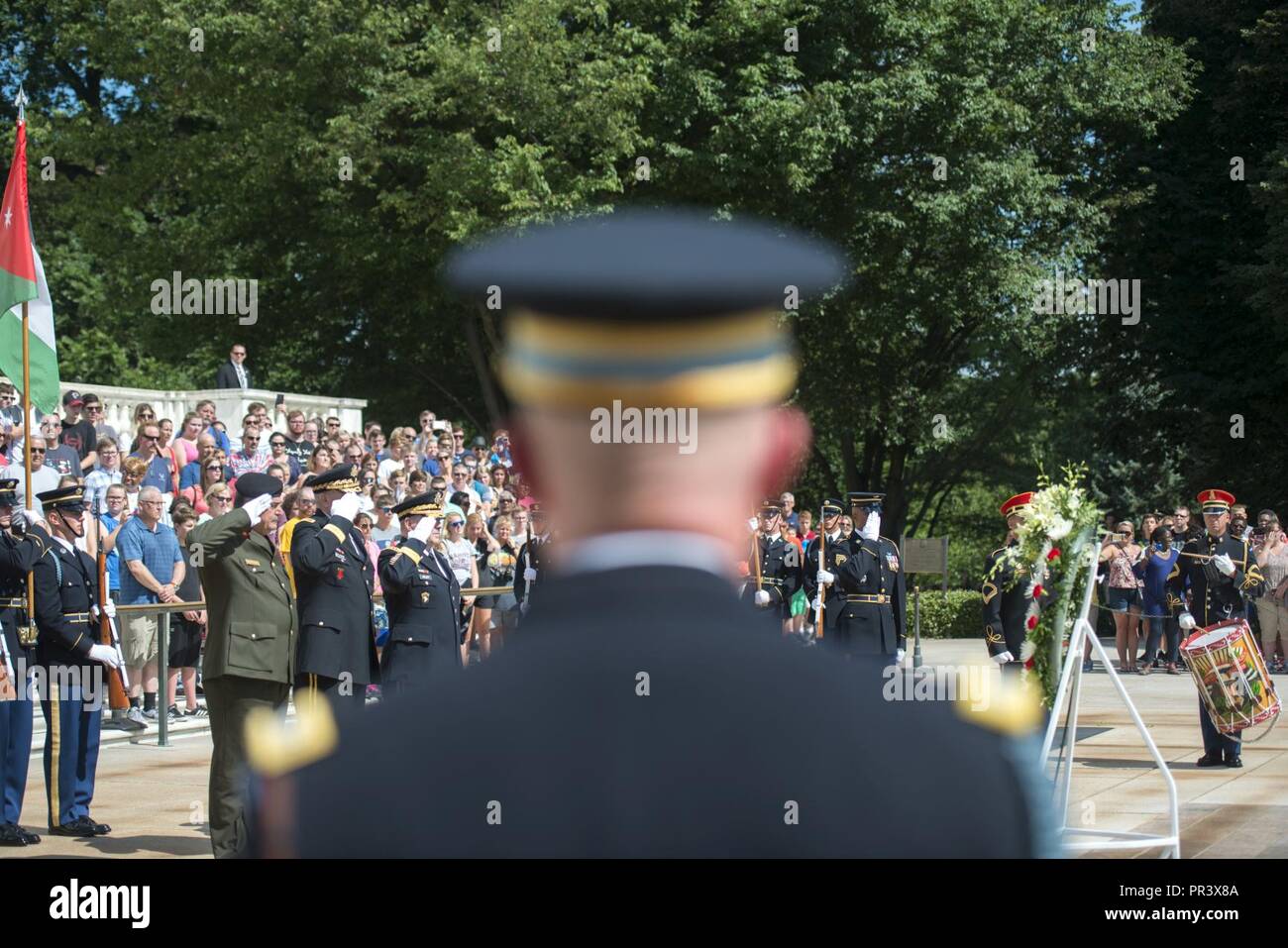 (On the left) Lt. Gen. Mahmoud Freihat, chief of the general staff ...