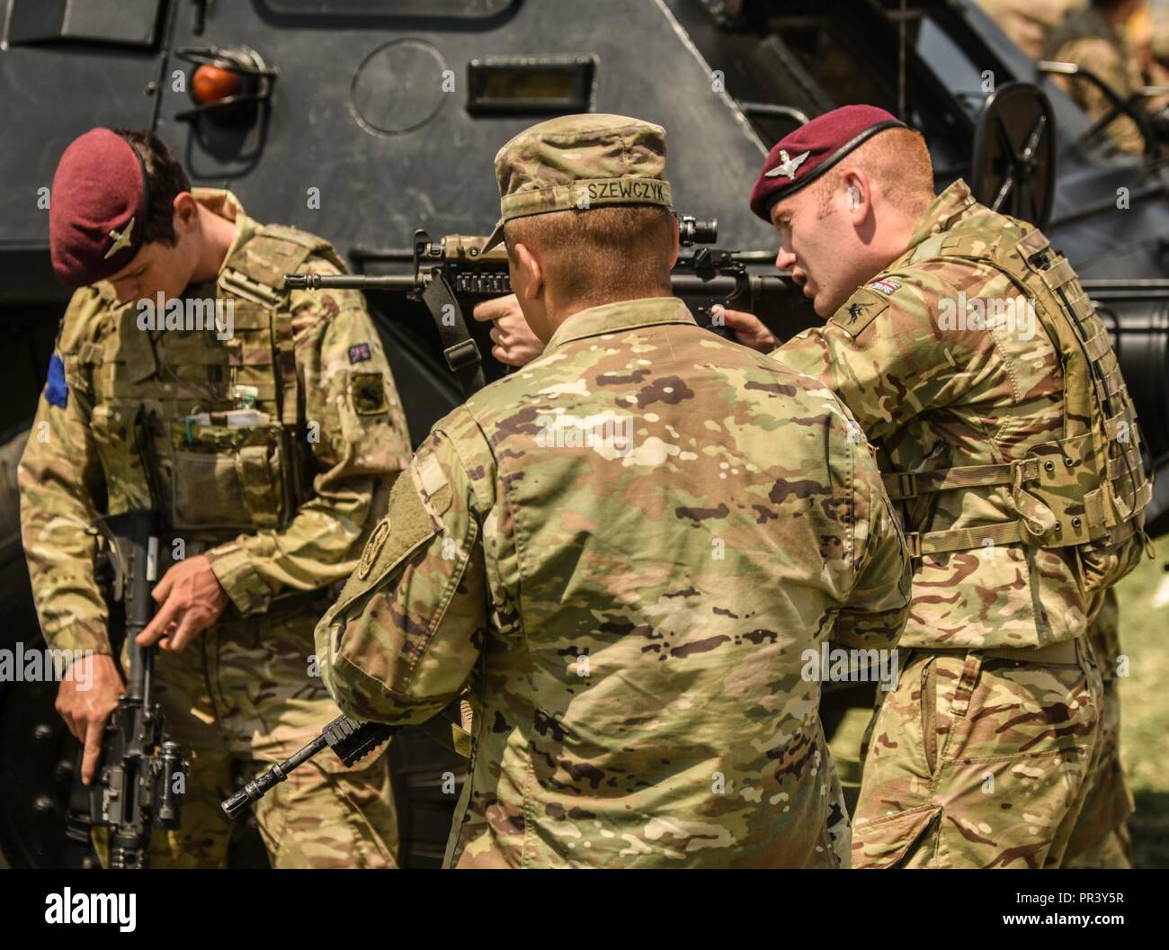 VAZIANI MILITARY BASE, Georgia -- British paratroopers from 2nd ...