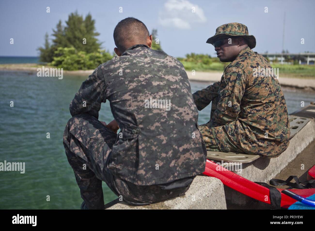 1st Special Forces Basic Combat Course Hi Res Stock Photography And