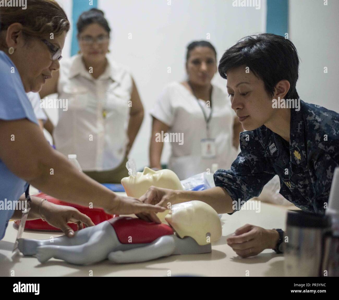 U s naval base hospital 1 hi-res stock photography and images - Alamy