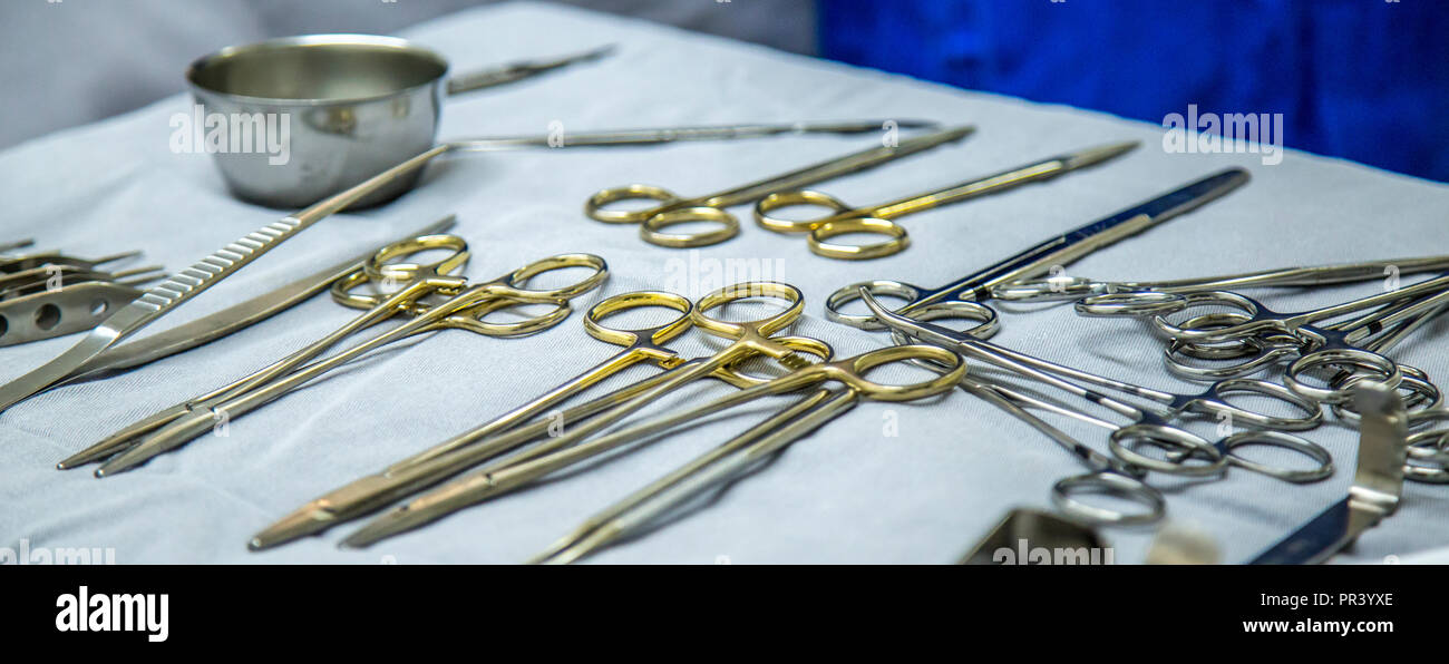 surgical tools instruments Stock Photo - Alamy