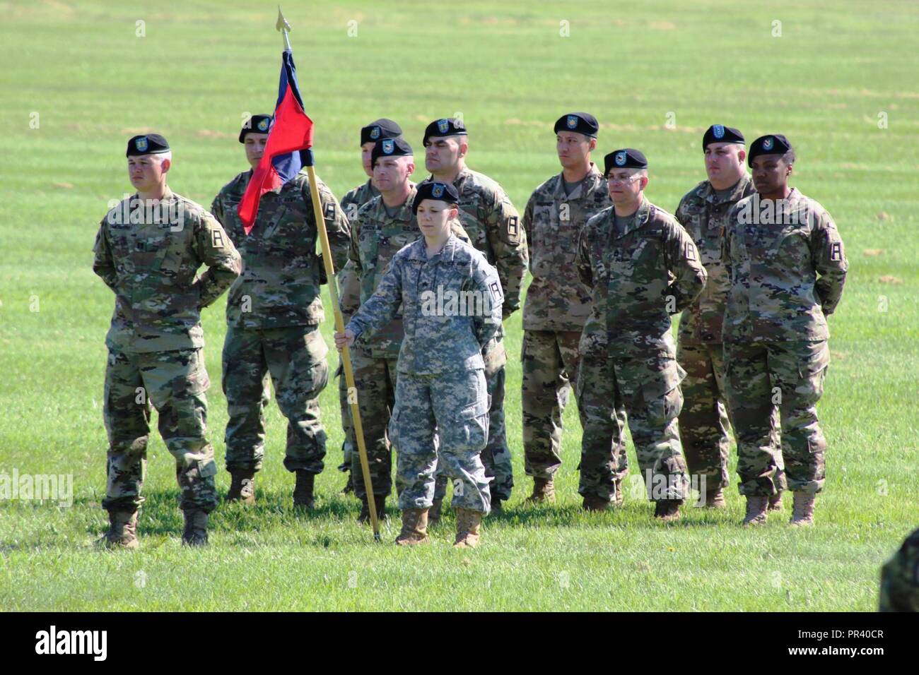 Soldiers with the 181st Multi-Functional Training Brigade participate ...